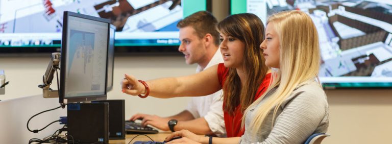 School of Engineering Computer Labs | Information Services | Liberty ...