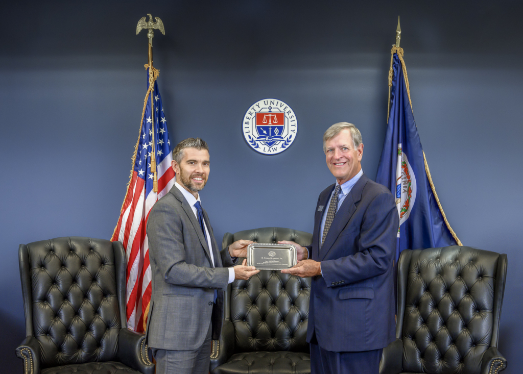 Judge Burnette Awarded VADA Award for Excellence in Civil Litigation ...