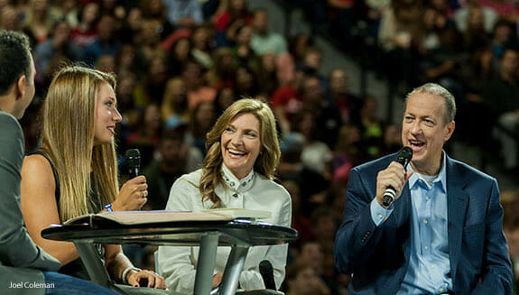 Hall of Fame quarterback Jim Kelly and family share faith journey ...