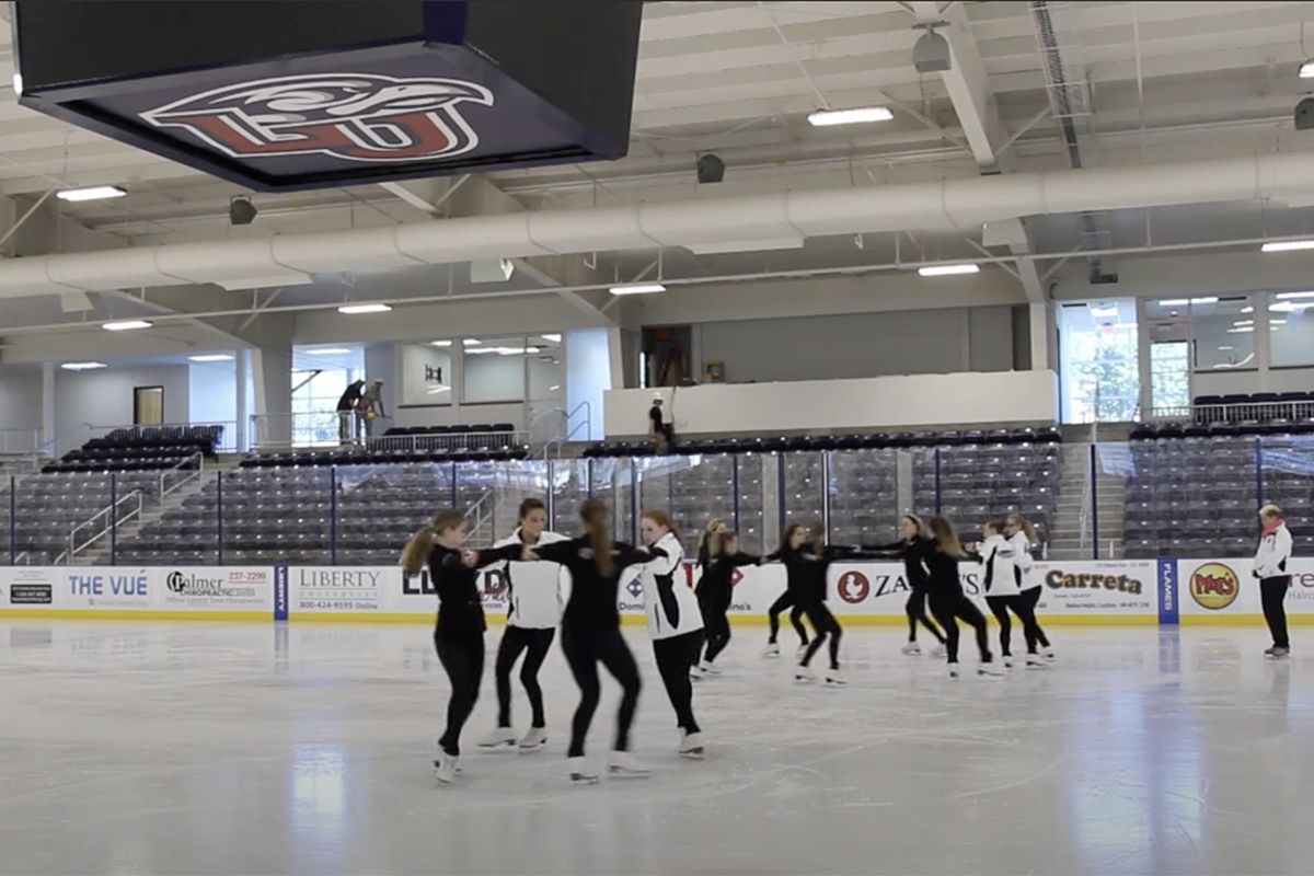 Christmas on ice: PraiseFest showcases figure skaters, new rink ...