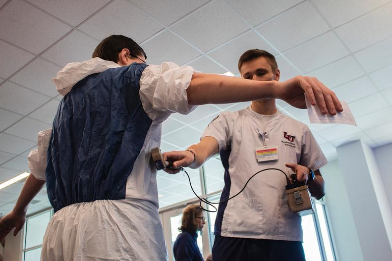 Simulated bioterrorist attack exercise gives students hands-on ...