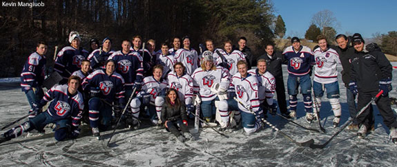 Hockey team enjoys morning scrimmage at Falwell farm » Liberty News
