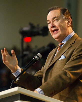 Cal Thomas to speak at Monday Convocation | Liberty News