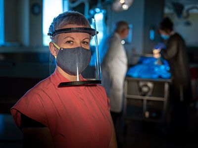 Engineering students use 3D printing technology to produce custom face ...