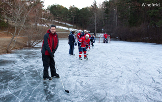 Men’s hockey team practices at Chancellor Falwell’s farm | Liberty News