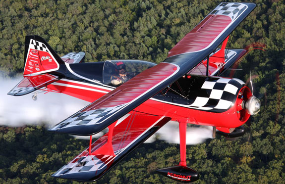 Alumnus to perform in Lynchburg Regional Airshow | Liberty News