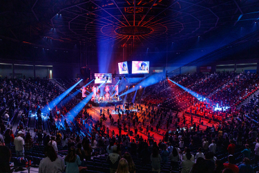 Vines Center reopens its doors; Campus Community commences under new ...