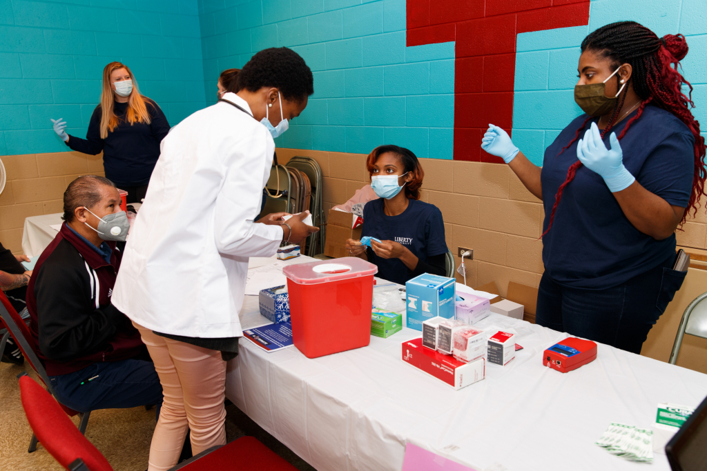 Public health students hold health fair for local underserved Hispanic ...