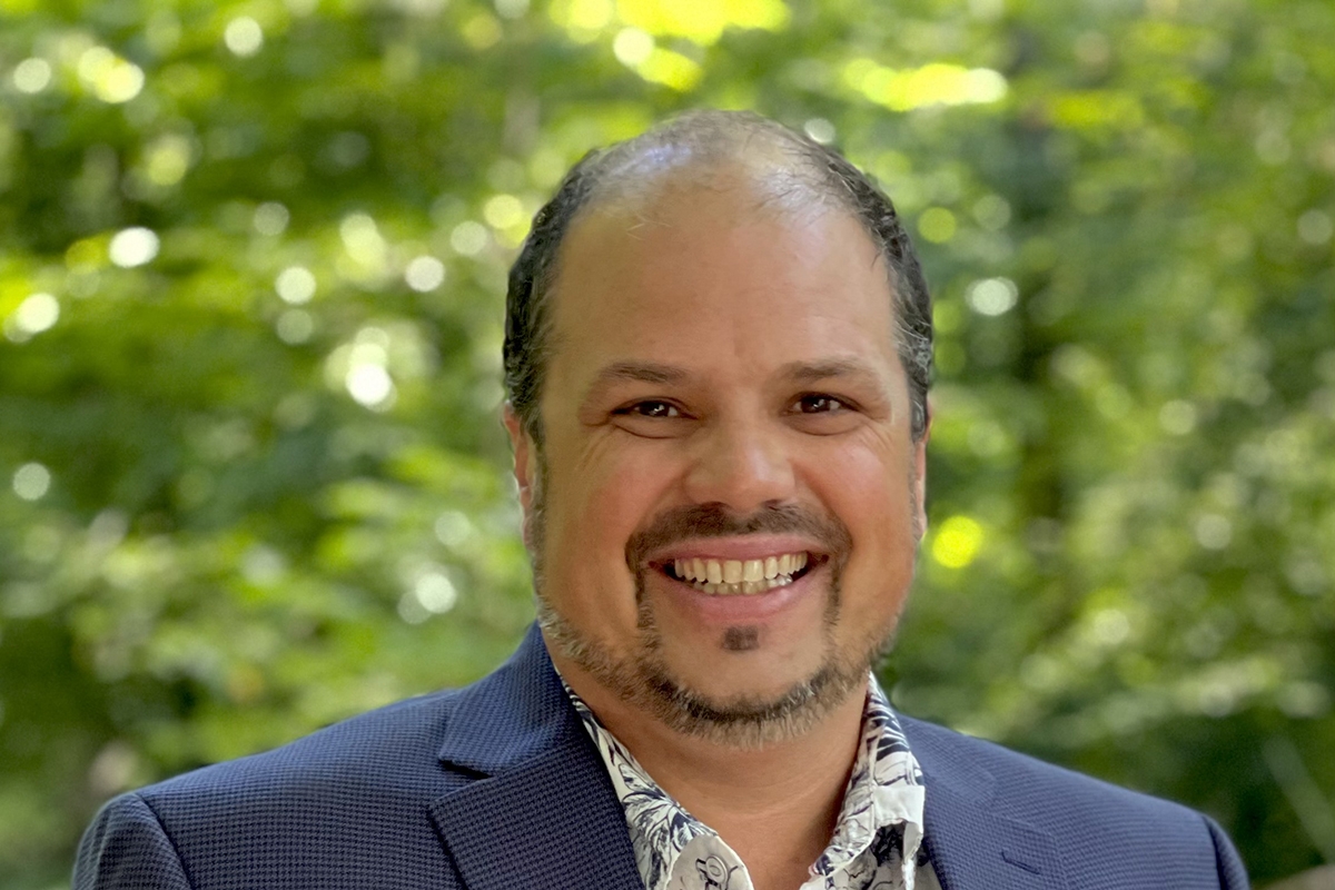 Liberty graduate, author shares heart for transforming the American ...