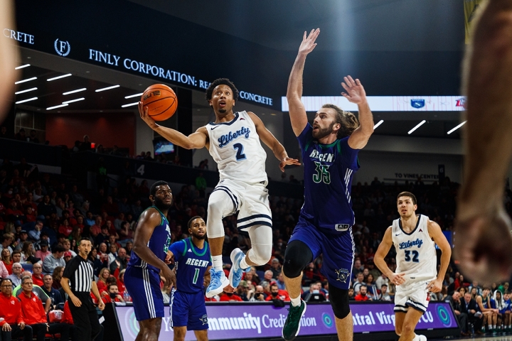 Basketball teams get their first chance to play in front of full ...
