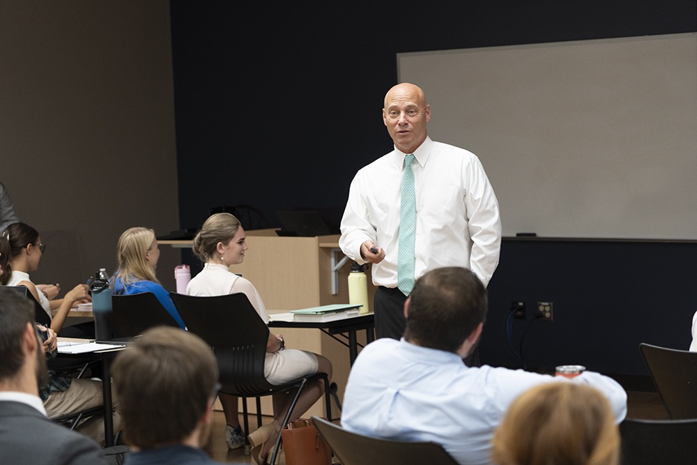 Former Pence chief of staff visits government classes | Liberty News Former Pence chief of staff visits government classes | Liberty News