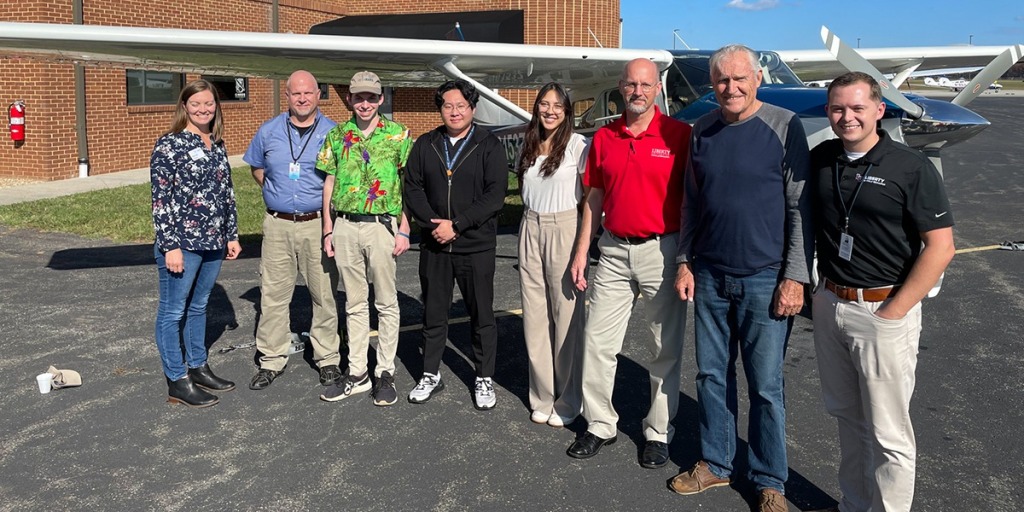 New flight training class prepares aviation students for the mission ...