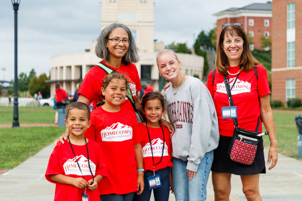 LU alumni converge on campus for largest Homecoming in school history ...