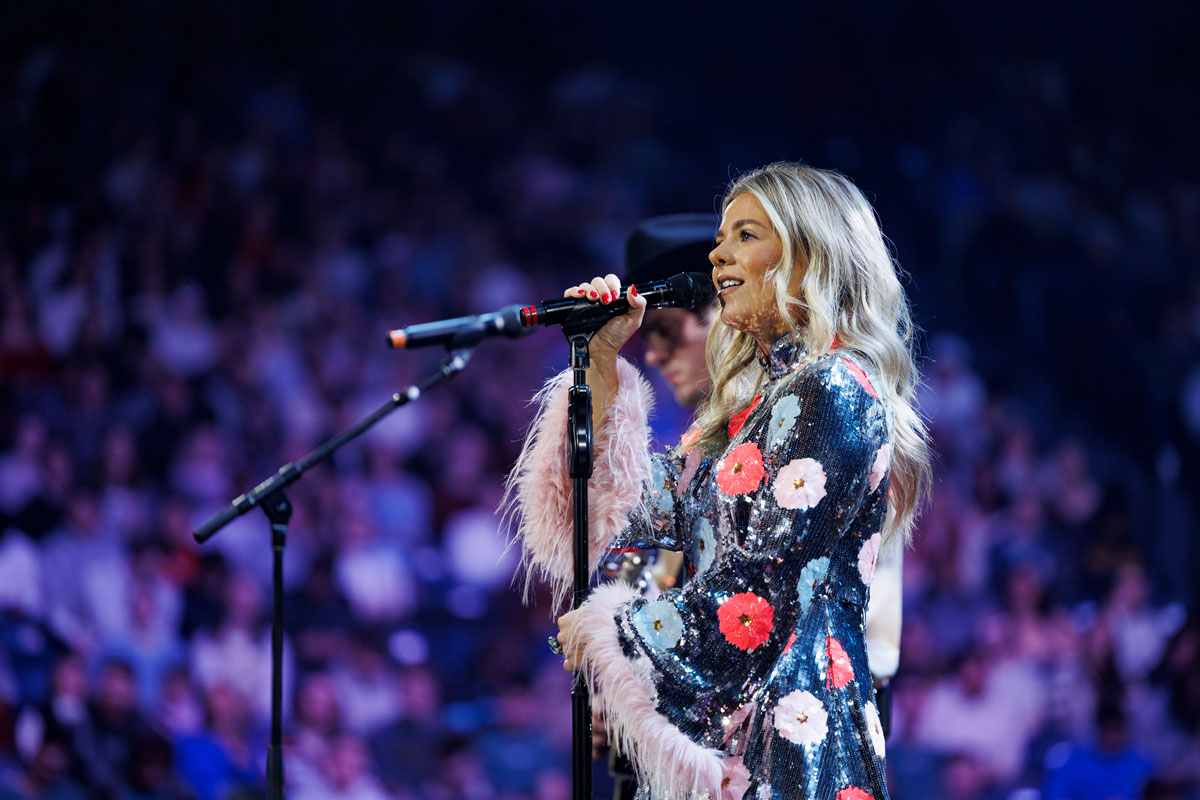 From Tragedy to Treasure: Anne Wilson talks faith journey, performs top ...