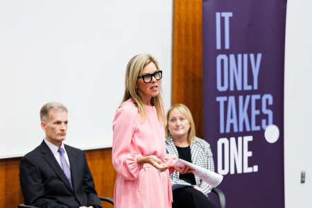 First Lady of Virginia Suzanne Youngkin brings fentanyl awareness ...