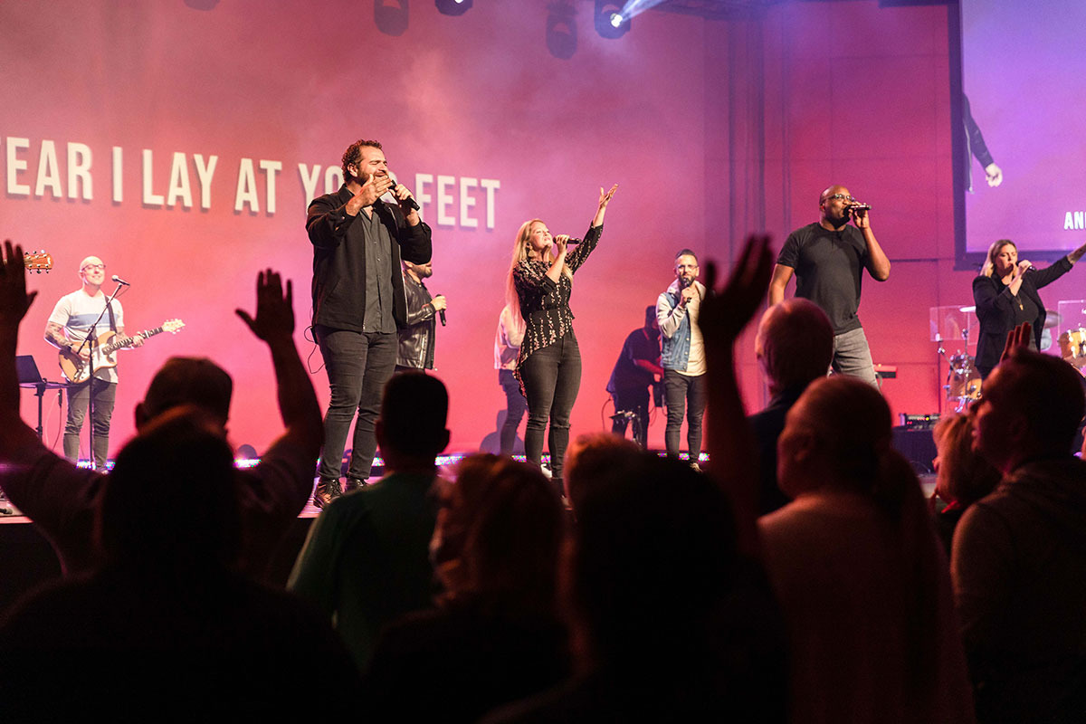 Alumni couple merges interests to create online network for churches ...