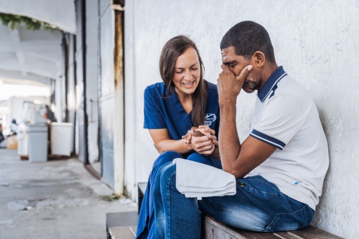 Nursing alumni provide lifesaving care as Mercy Ships volunteers ...