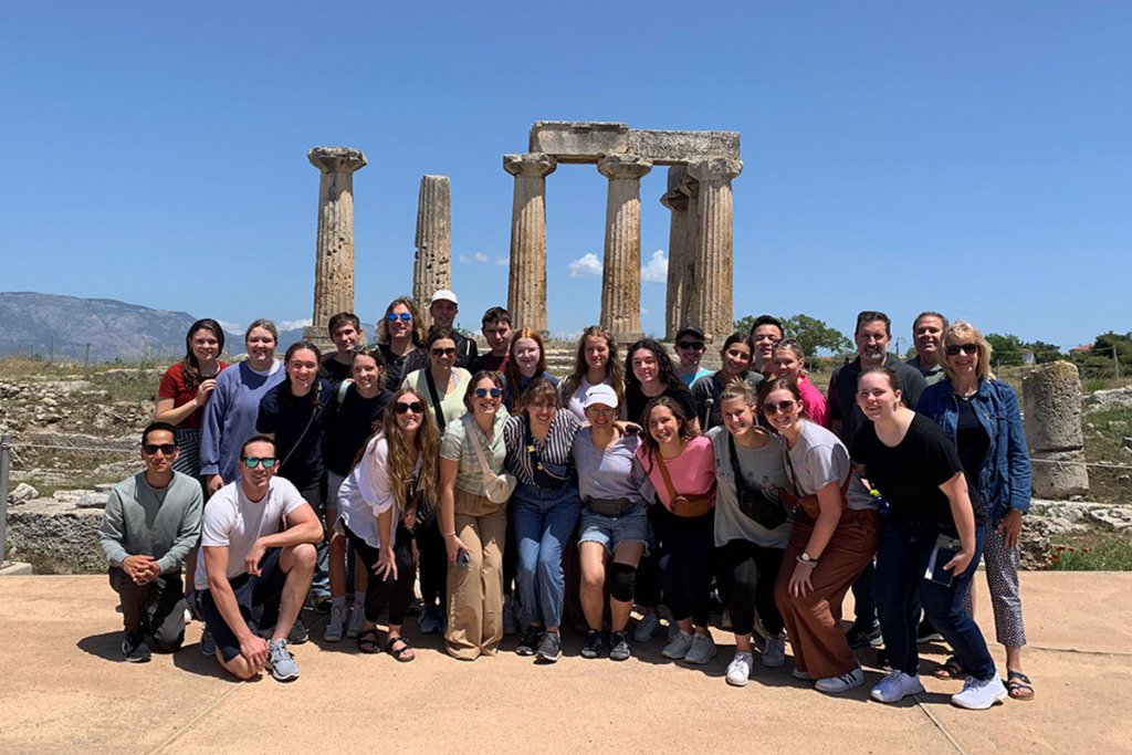 President Jerry Prevo gives Convocation message on building lives with ...