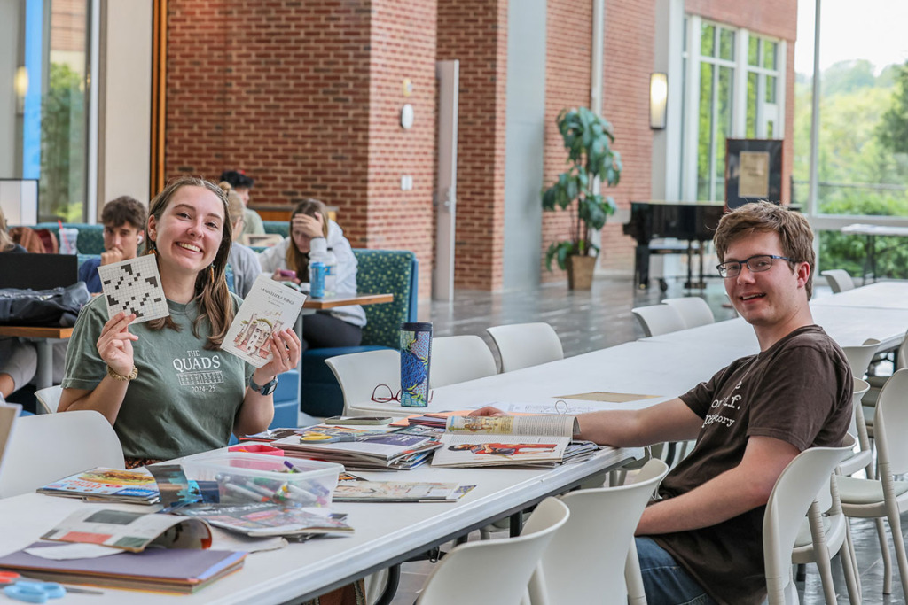 Doggy De-stresser: LU library offers fun exam break activities ...