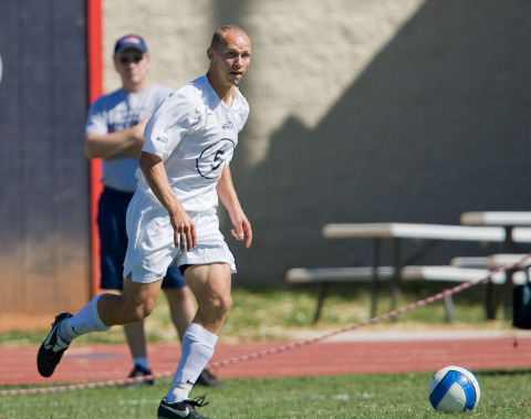 Liberty mourns loss of former soccer player, Marine killed in crash in ...