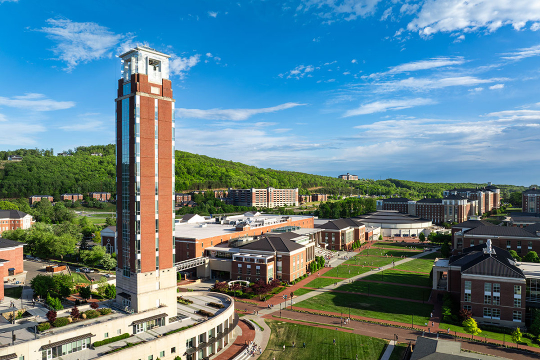 Liberty University announces record enrollment: Over 16,000 on campus ...