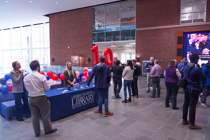 Jerry Falwell Library celebrates 10 years of innovation, vast resources ...