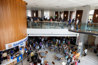 Jerry Falwell Library celebrates 10 years of innovation, vast resources ...