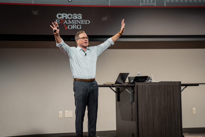 Author and apologist Frank Turek speaks at Standing for Freedom Center ...