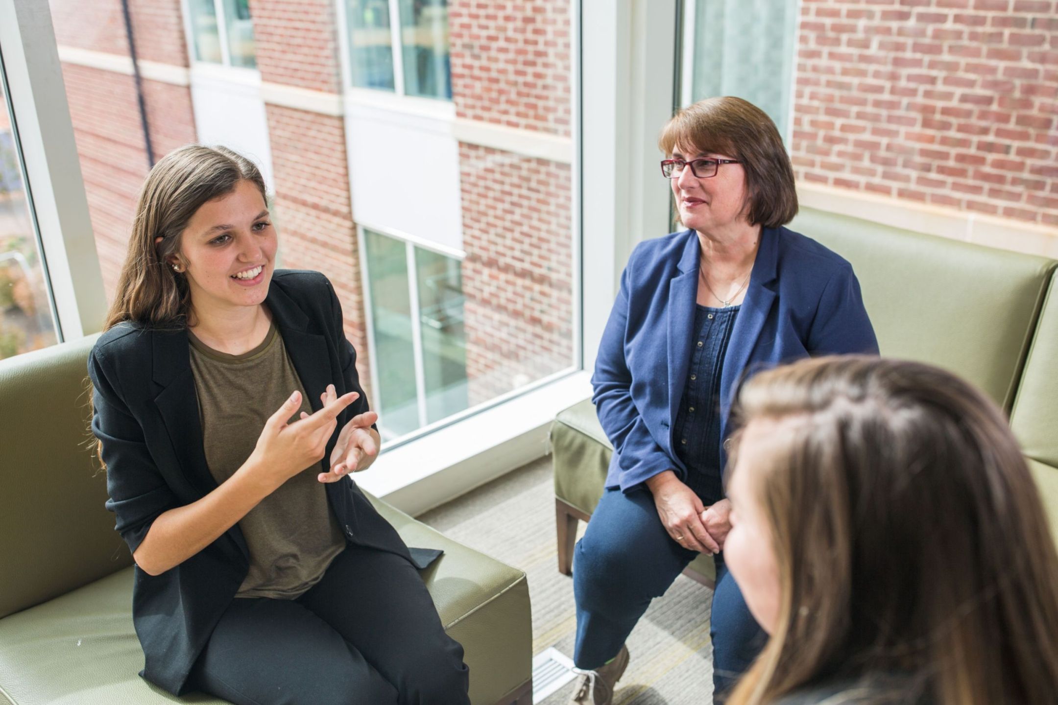 Online ASL Degree | Associate | Liberty University